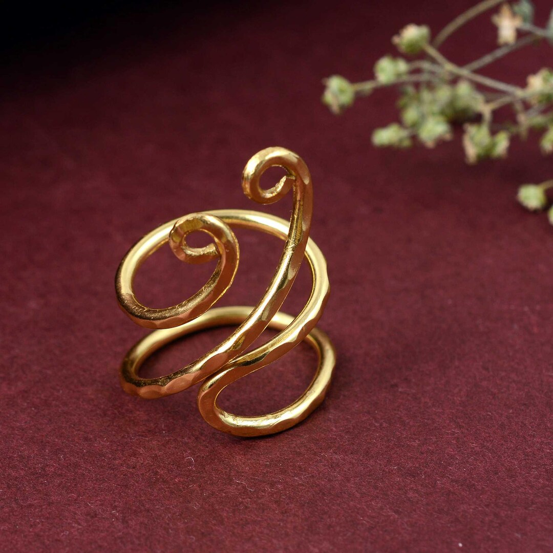 Adjustable Spiral Swirl Gold Arthritis Ring – Curved Comfort Healing ...