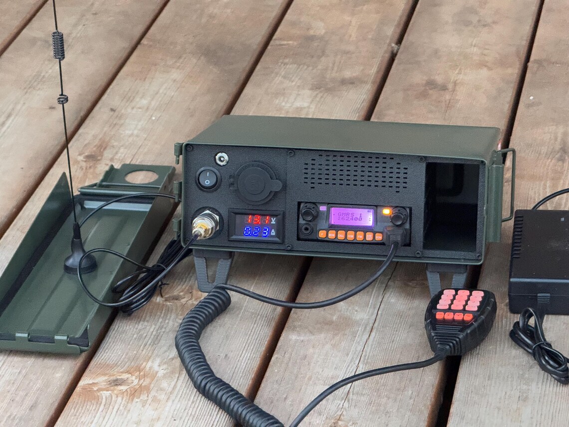 QYT KT-8900R - Battery Powered 25W Tri-band Emergency Ham Radio in an ...