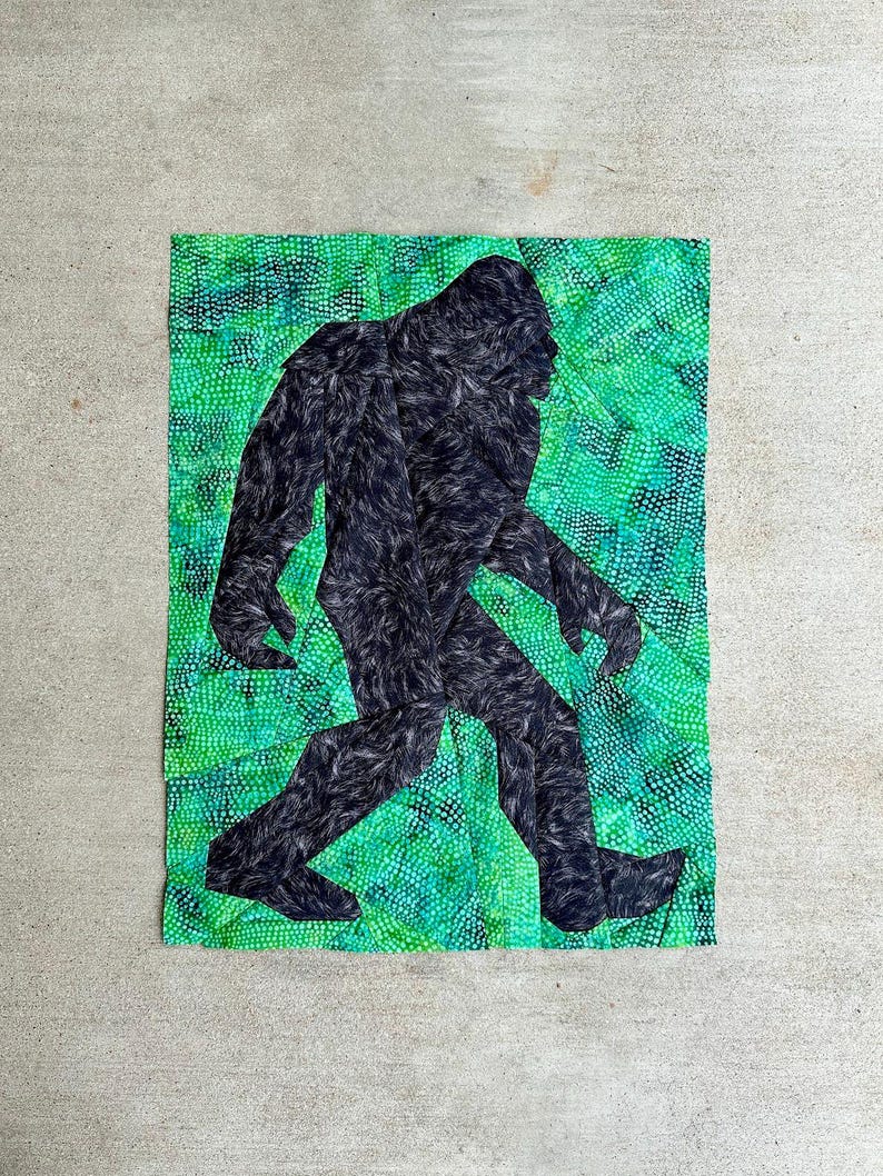 Bigfoot Fpp--sasquatch--yeti--abominable Snowman--paper Piecing Quilt ...