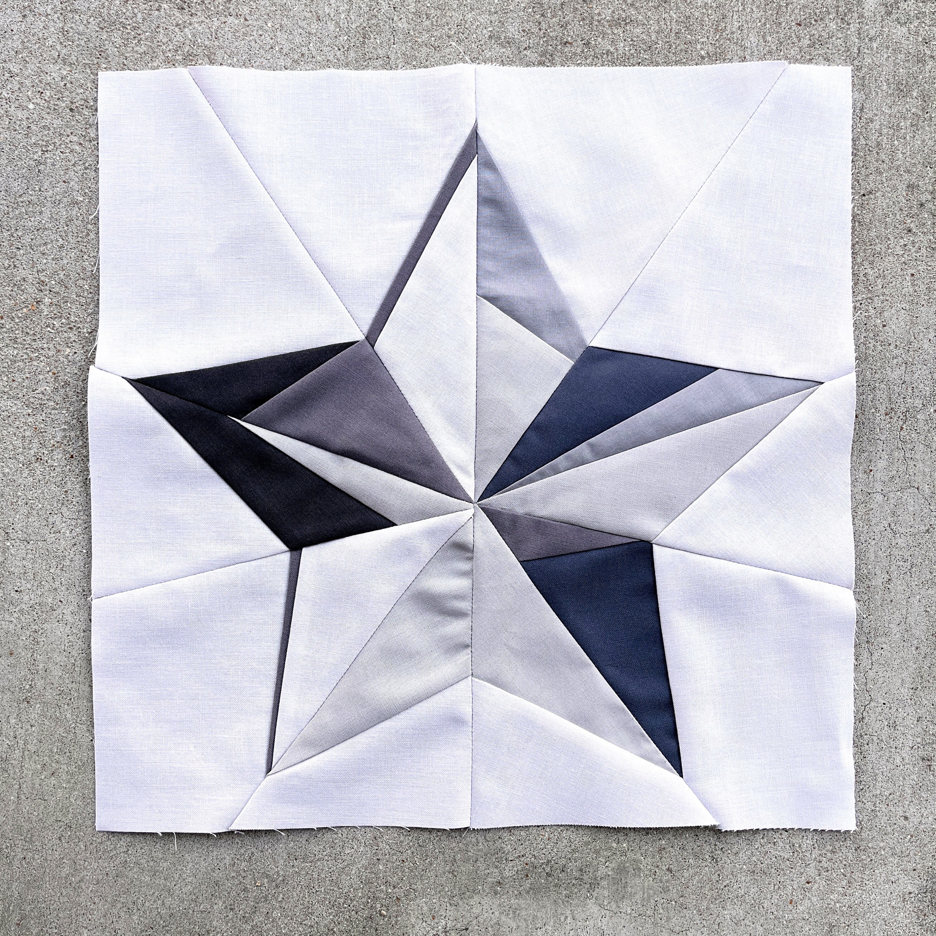 Christmas Star FPP Pattern--shiny Metal Star--2 Sizes: 12" or 16 ...