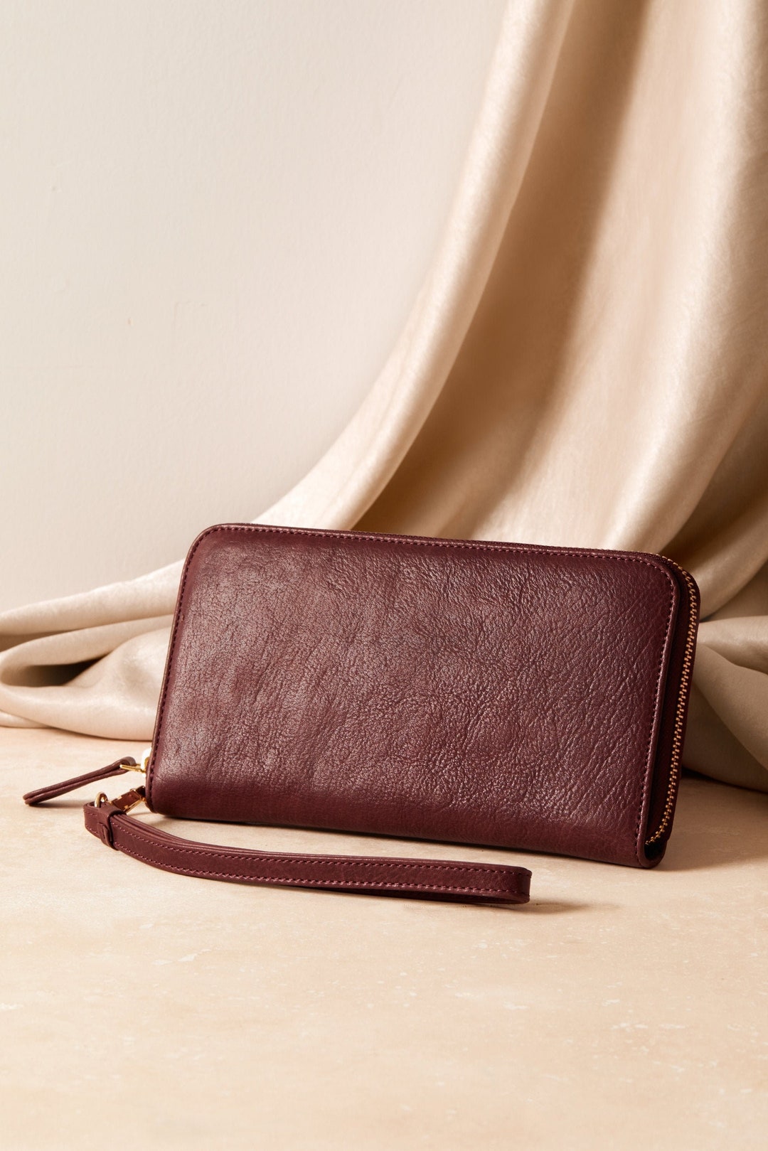 Leather Wallet With a Wrist Strap - Personalized Wallet Woman - Gift ...