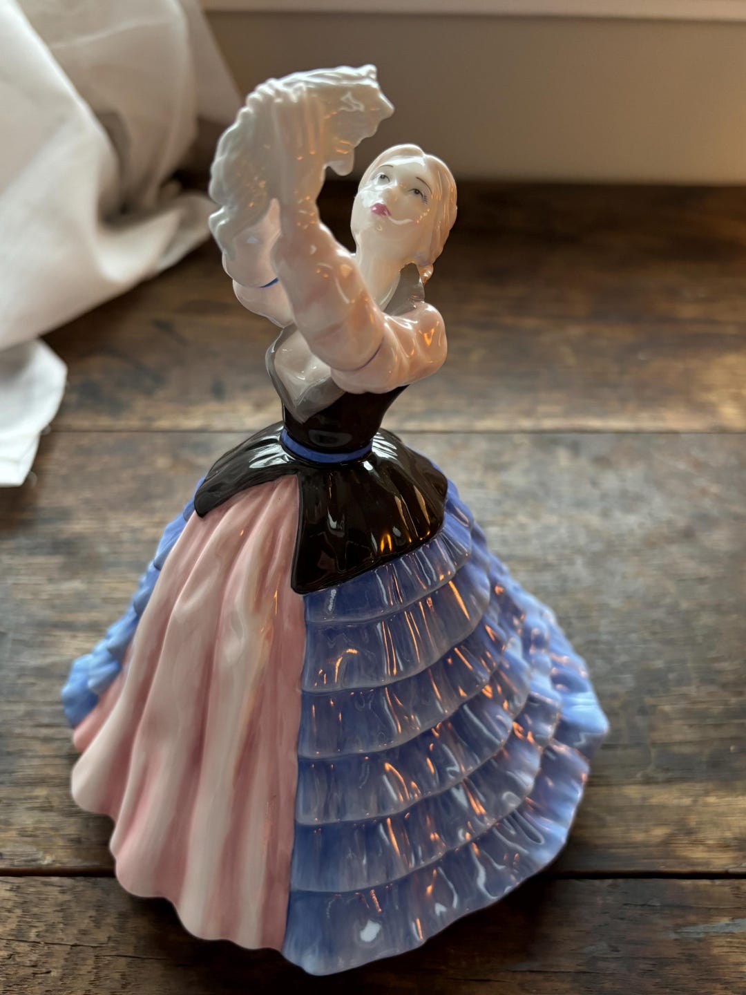 Royal Doulton “pretty Lady” Bone China Figurine - Etsy