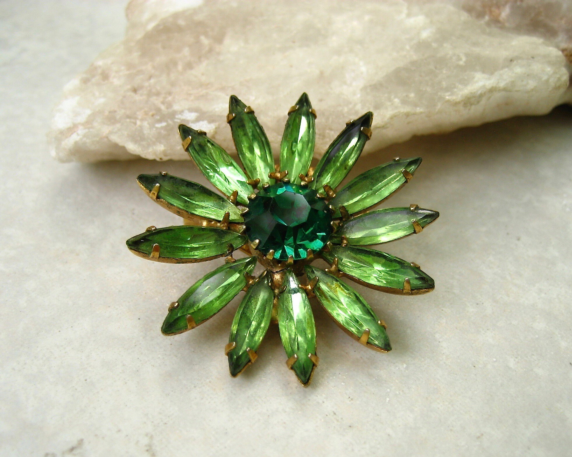 Vintage Green Rhinestone Flower Brooch Navettes Prong Set - Etsy