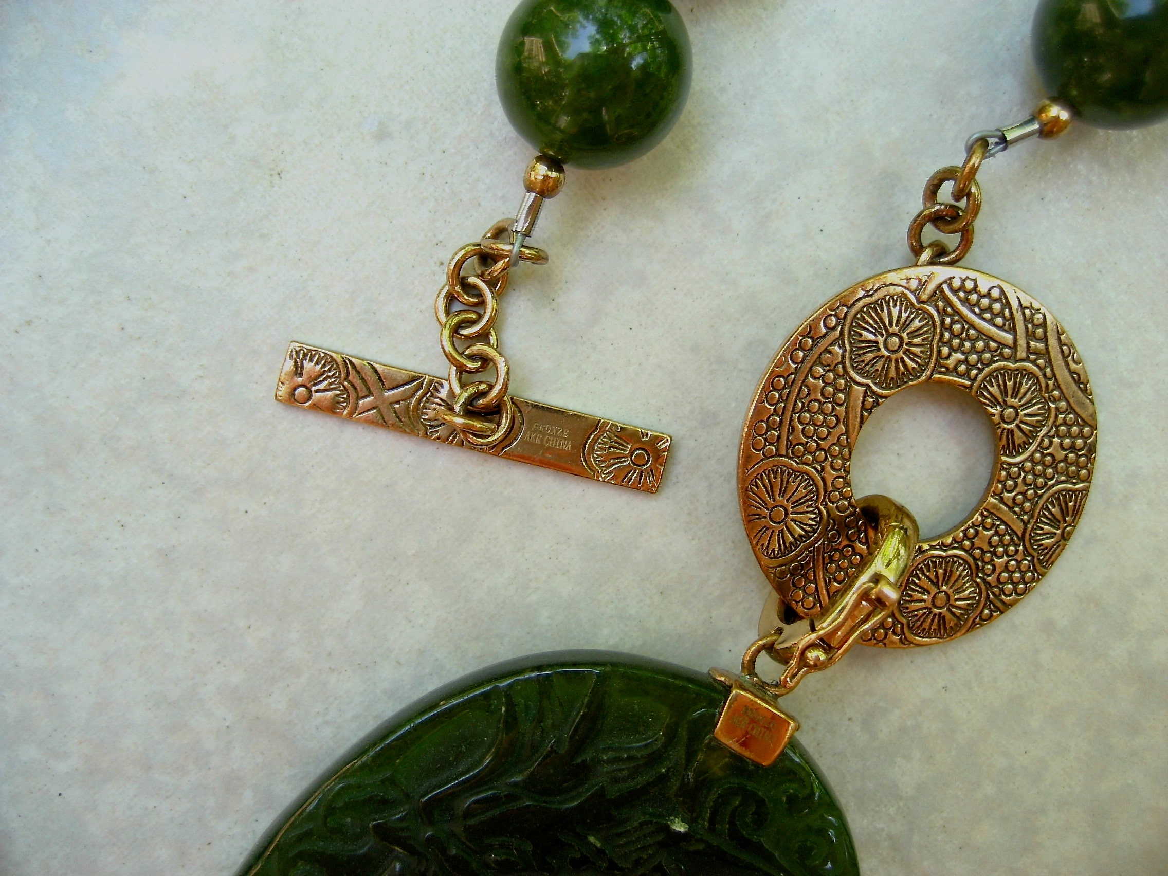 Vintage Amy Kahn Russell Pendant Necklace Asian Carved Green Gemstone ...