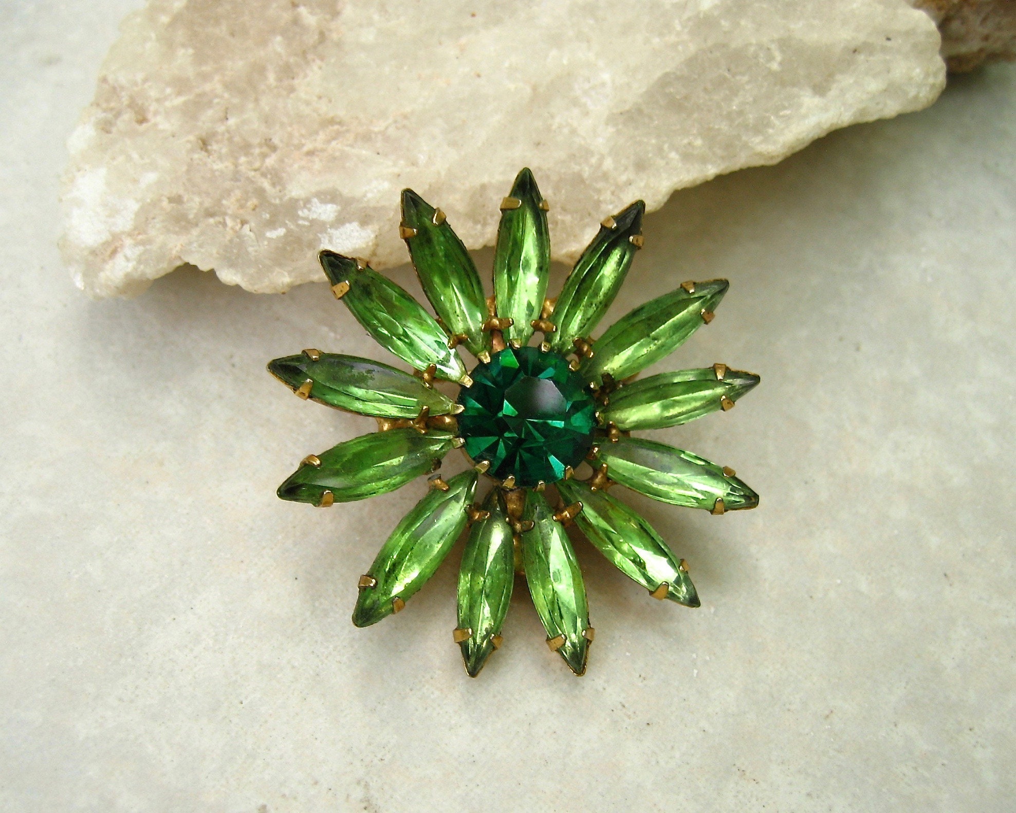 Vintage Green Rhinestone Flower Brooch Navettes Prong Set - Etsy
