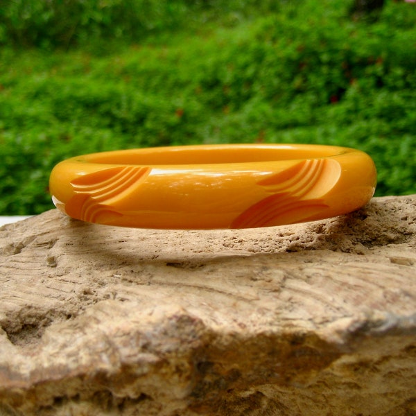 Vintage Bakelite Bangle Bracelet - Etsy