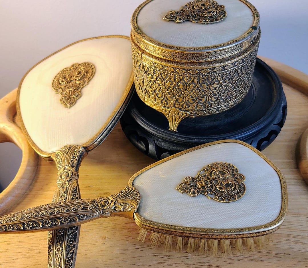 Vintage Gold Filigree Vanity Set • Hollywood Regency Dresser Décor - Etsy