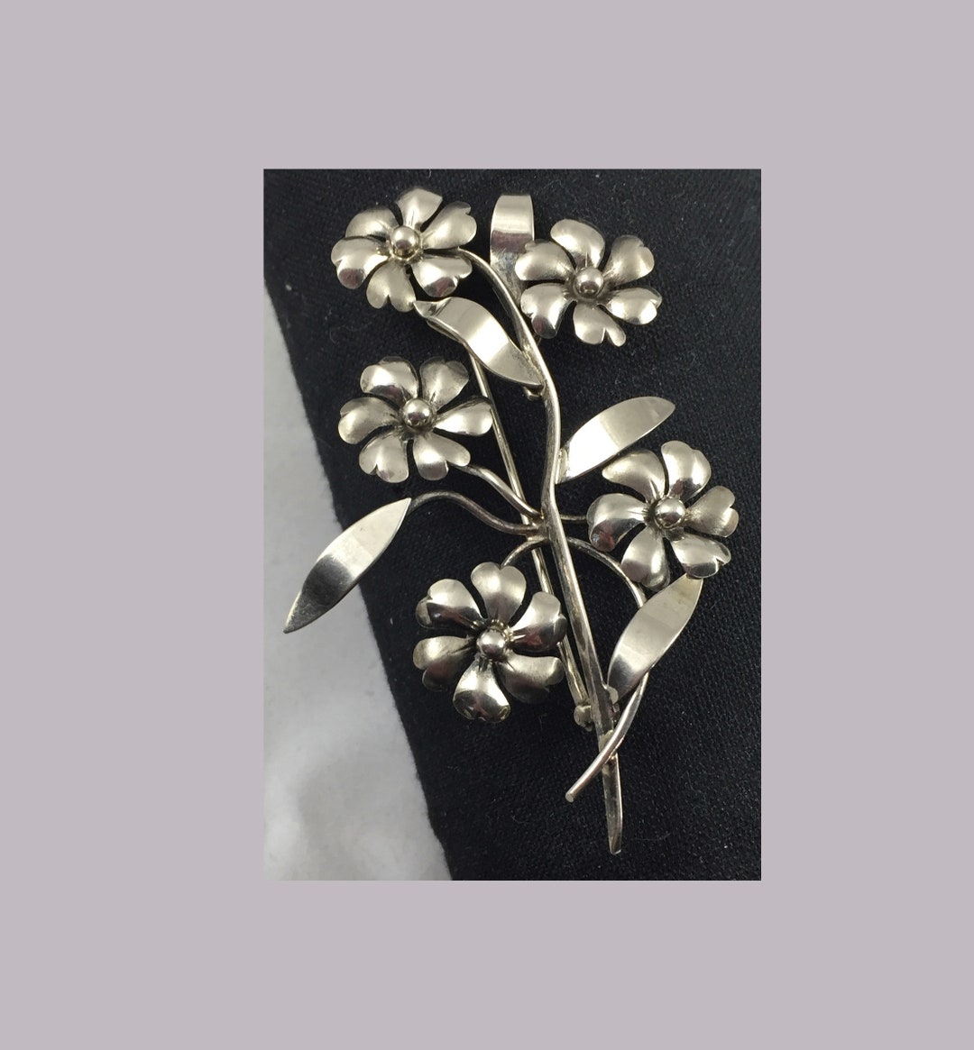 Vintage Floral Brooch in Sterling Silver Signed "bb" 5 Flowers in ...