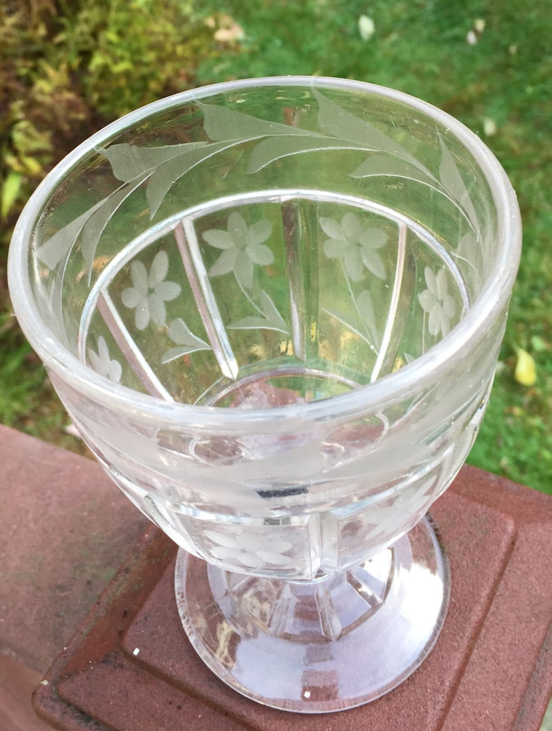 GLASS Compote With Lid and Etched Design. - Etsy