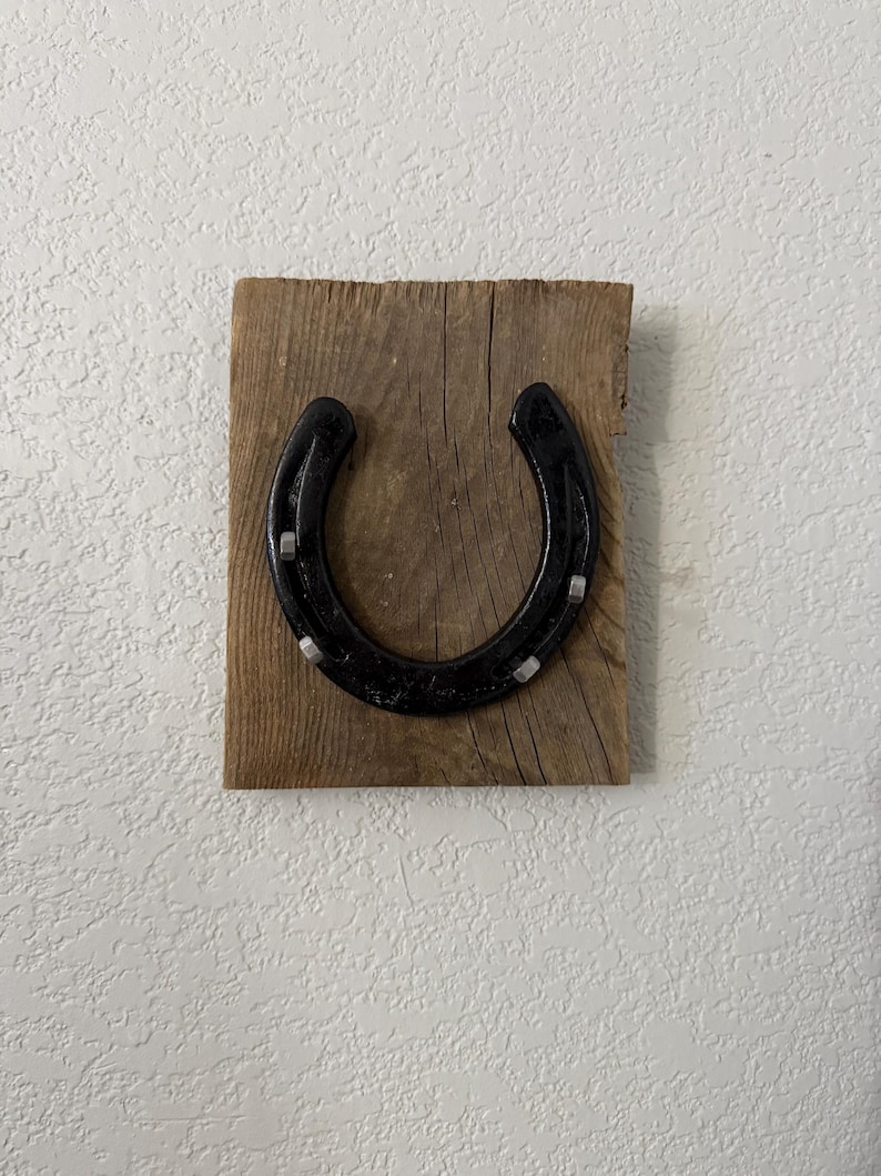 Rustic Western Horseshoe Key Hanger - Farmhouse Jewelry Organizer ...