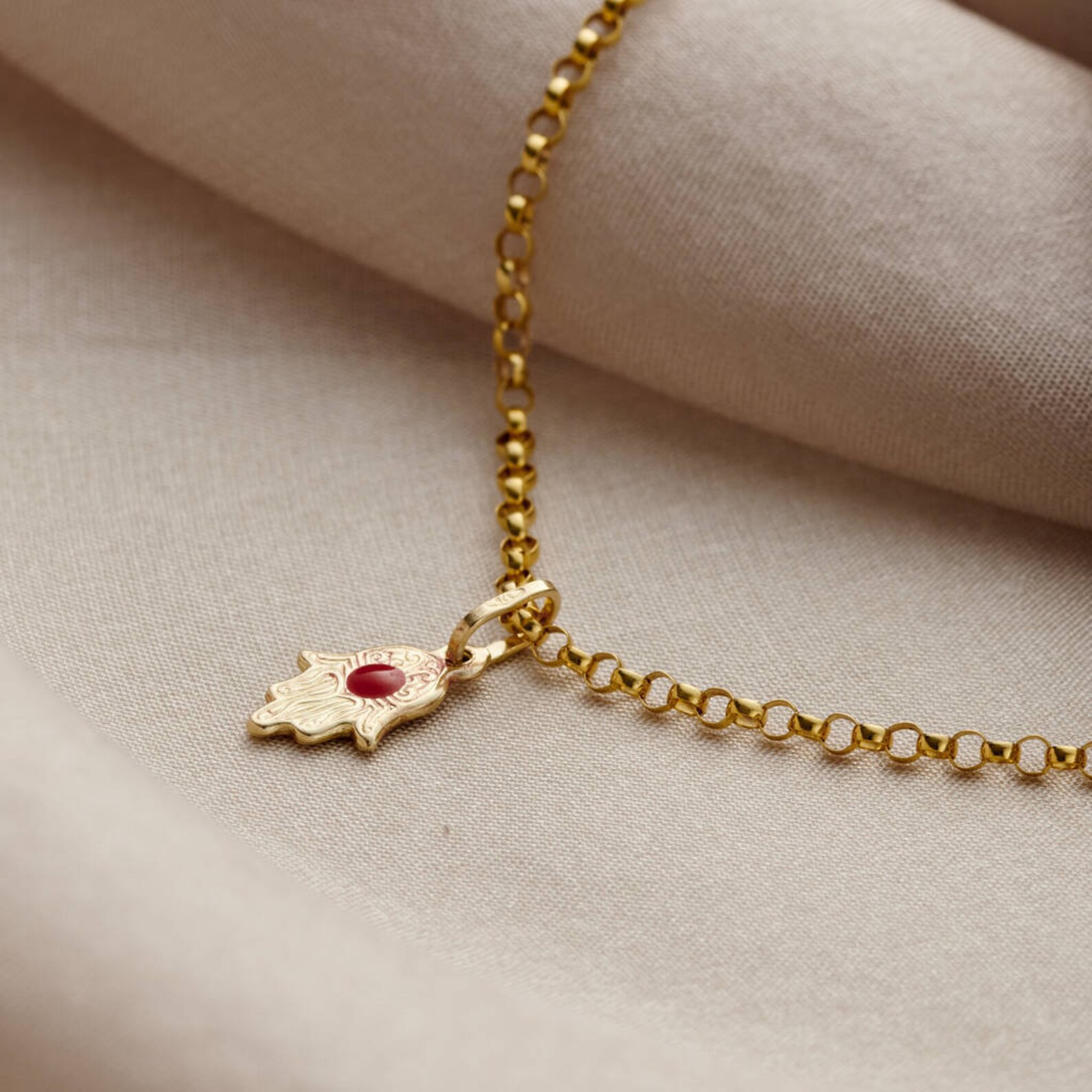 9ct Gold Hamsa Hand Bracelet | Etsy