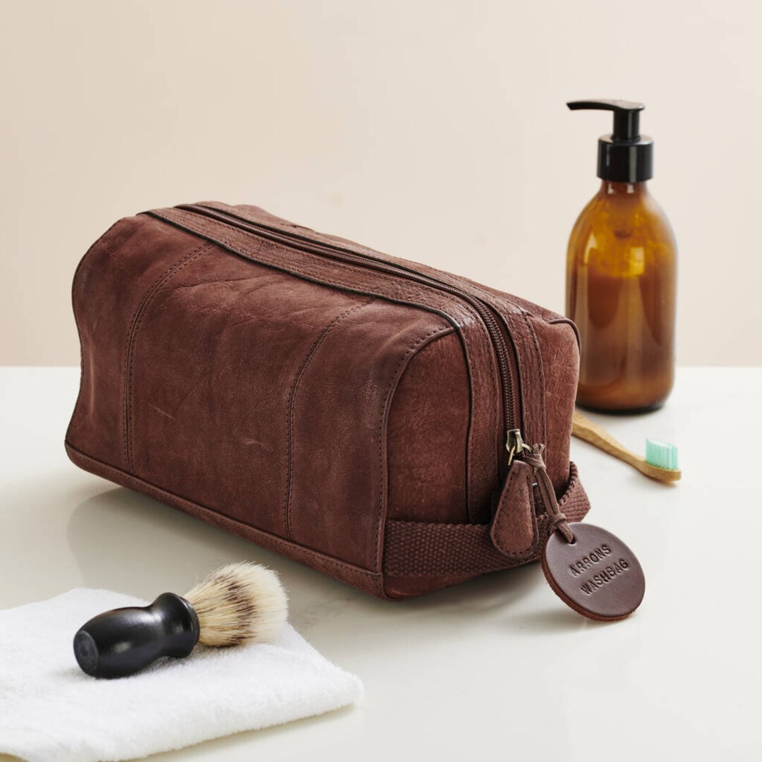 Personalised Leather Wash Bag With Round Tag Birthday Gift Bespoke ...