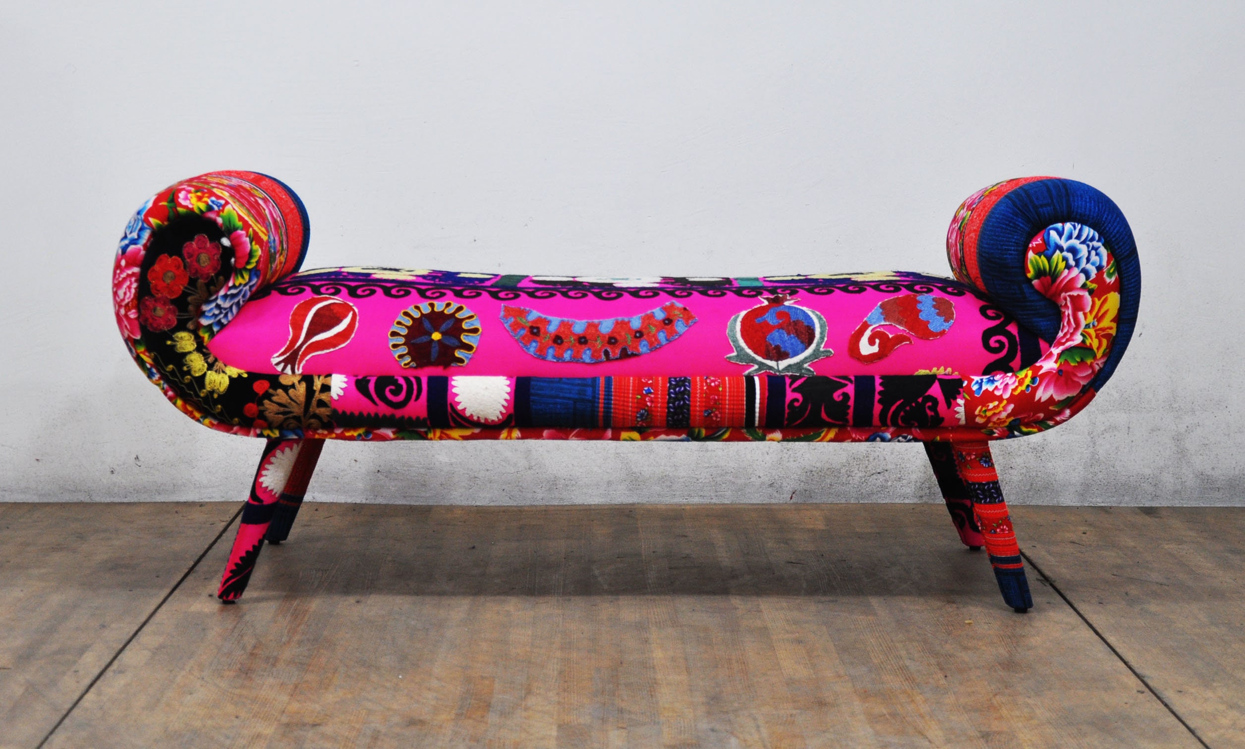 Samurai Bench - Scarlett - Etsy