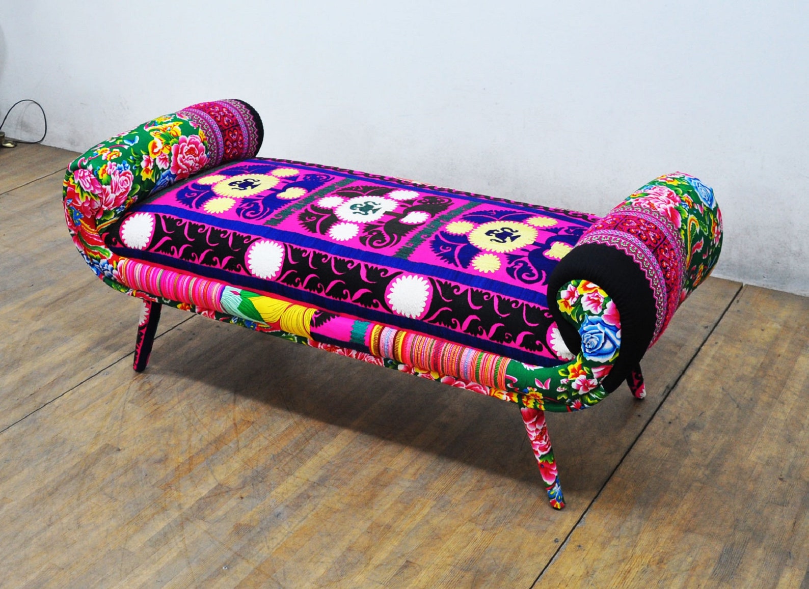 Samurai Bench - Rainbow - Etsy