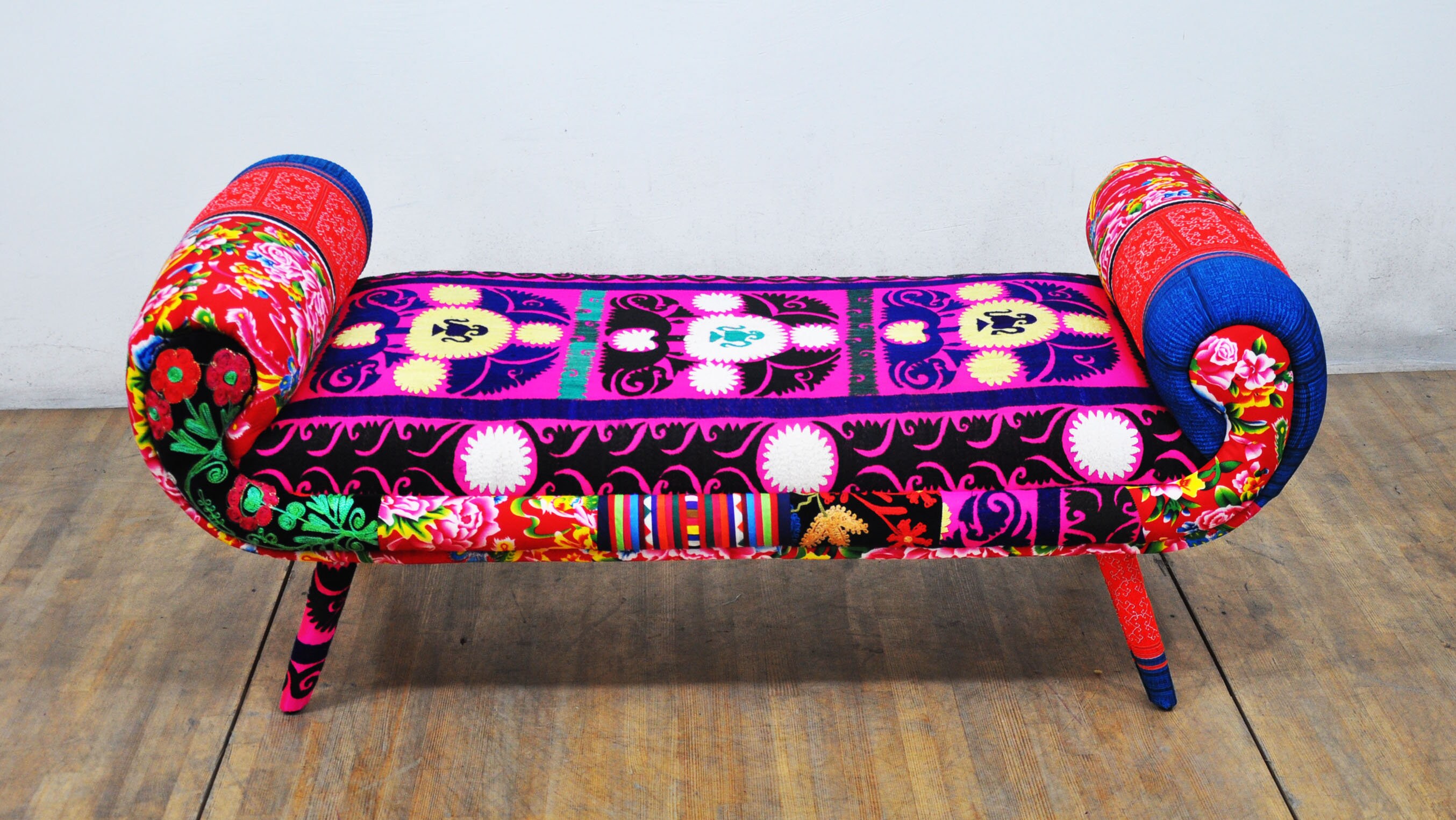 Samurai Bench - Scarlett - Etsy