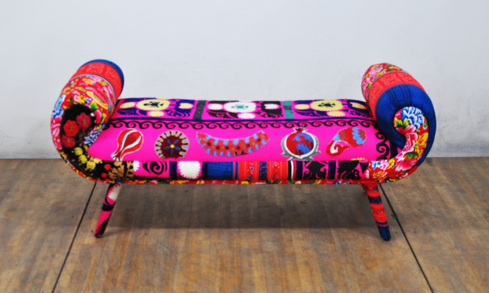 Samurai Bench - Scarlett - Etsy