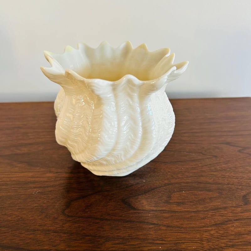 Vintage Belleek Neptune - Etsy