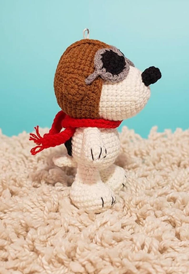 Aviator Snoopy Crochet Pattern: Keychain Pilot Dog Plush (PDF Tutorial ...