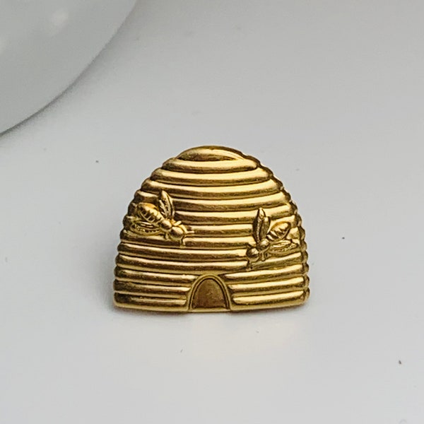 Beehive Pin - Etsy
