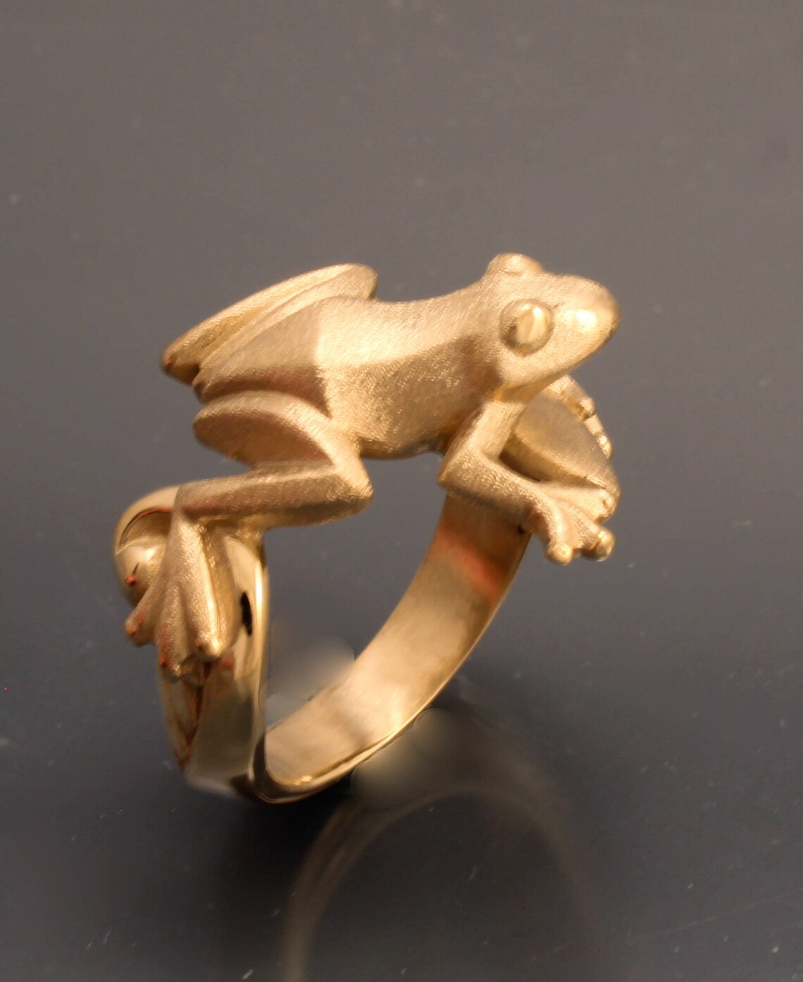 Frog Ring Bronze - Etsy