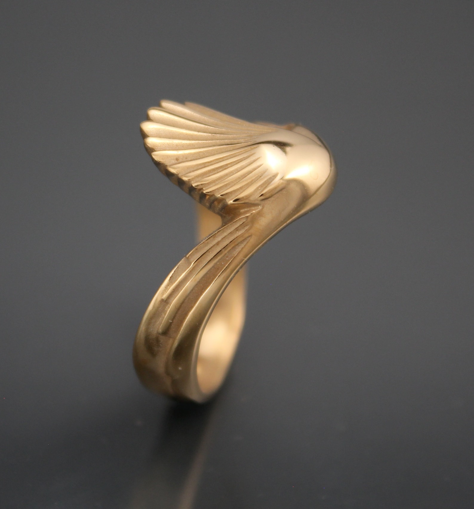 Magpie Ring , Bronze - Etsy