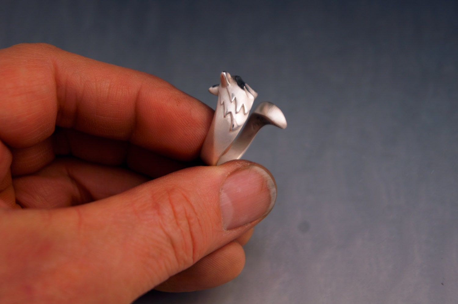 Timber Wolf Ring. Silver - Etsy