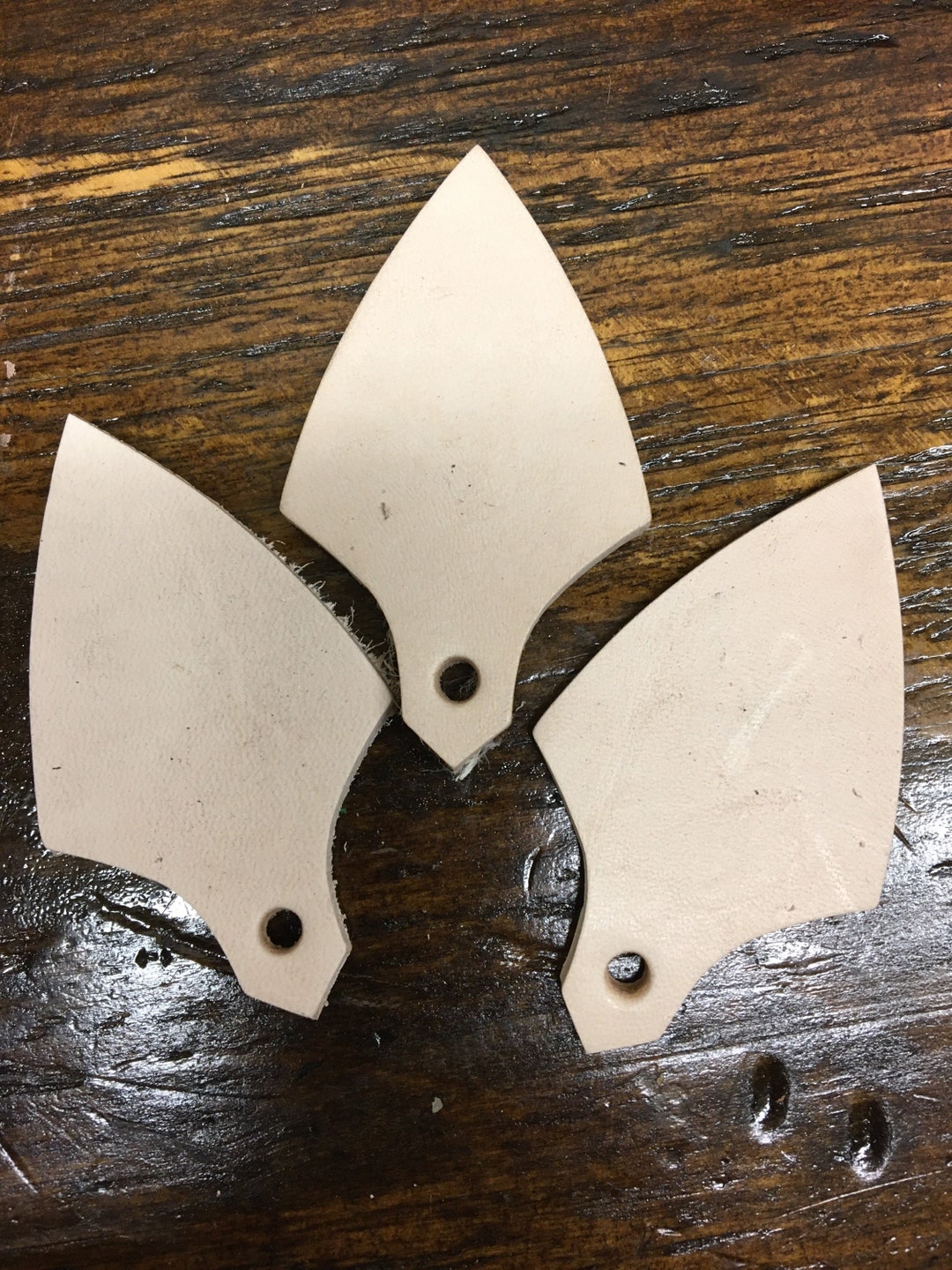 Batch of 25 Raw Veg-tan Leather Scales for Crafting - Etsy