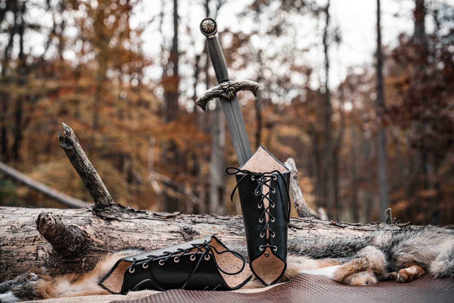 Rogue Dagger Bracers - Etsy