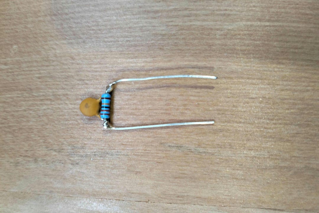 Custom Treble Bleed Circuit for Electric Guitar – Choice of Capacitor ...