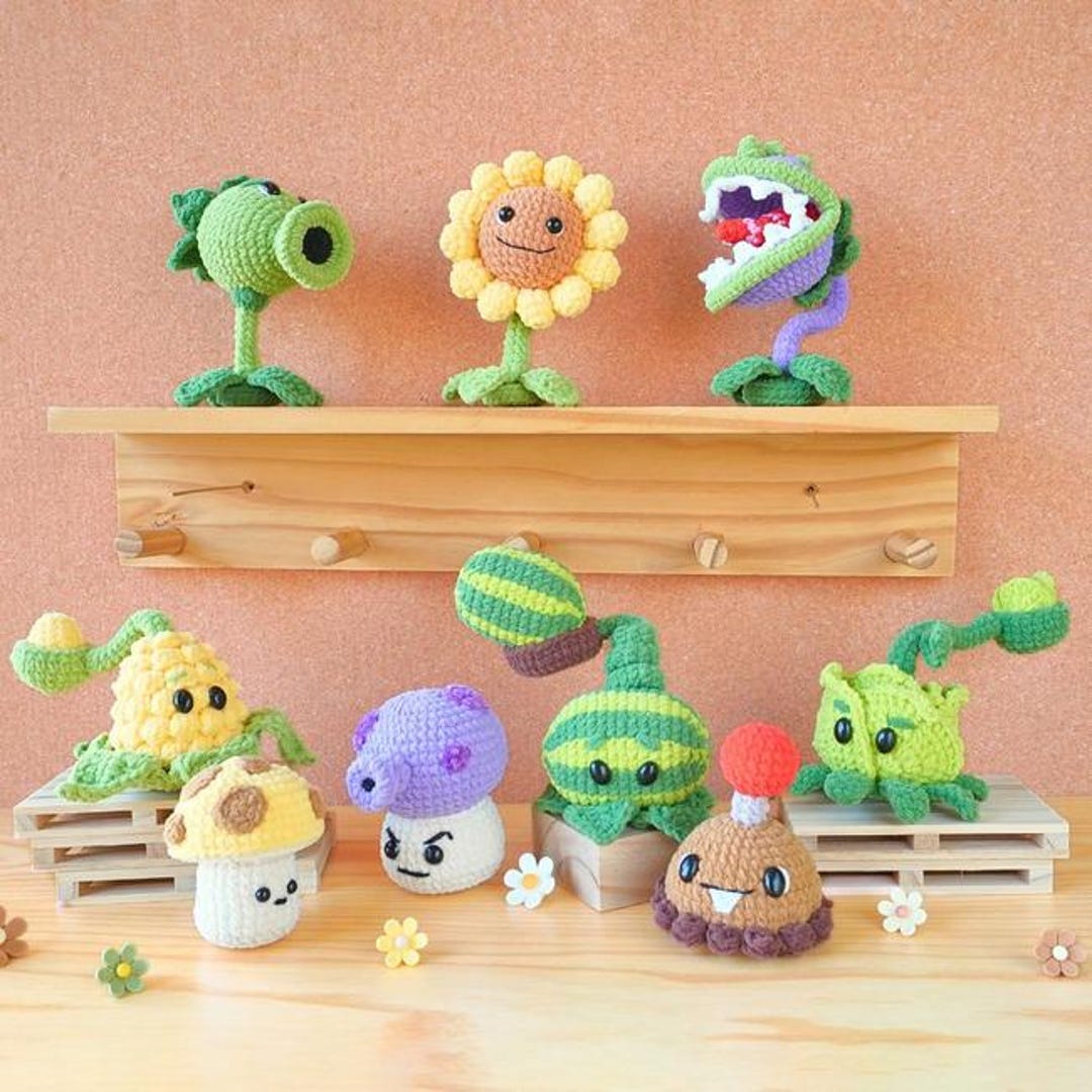 Handmade Plants and Zombies Plush Doll, Cute Plants and Zombies ...