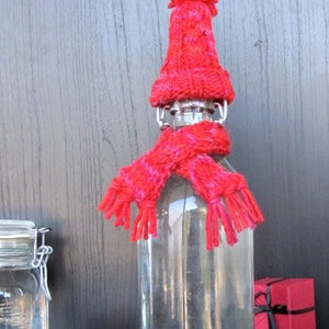 Wine Bottle Cozy Knitting Pattern, Wine Bottle Topper Knitting Pattern ...