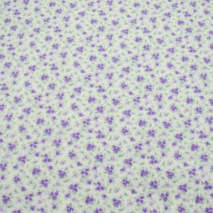 Lavender Floral Bouquets Wildflowers Calico Collection 45584 103 Fabric ...