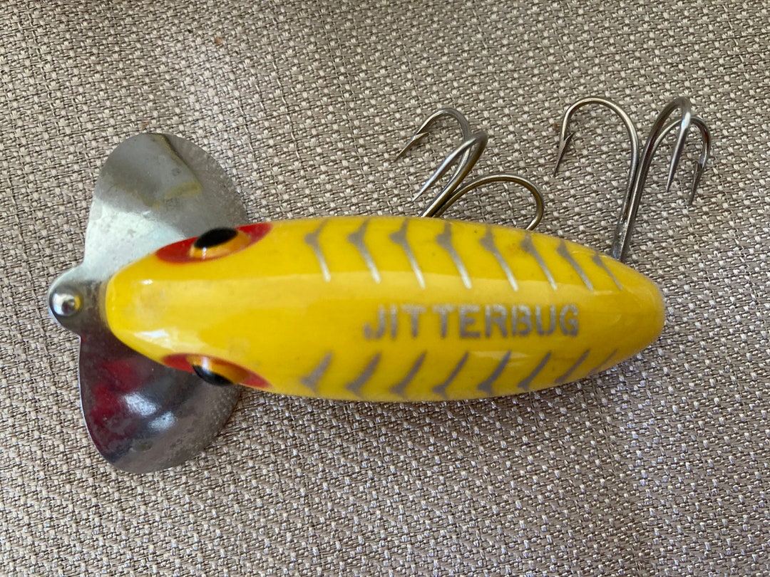 Vintage Jitterbug Fred Arbogast Yellow Silver V's Fishing Lure Wood ...