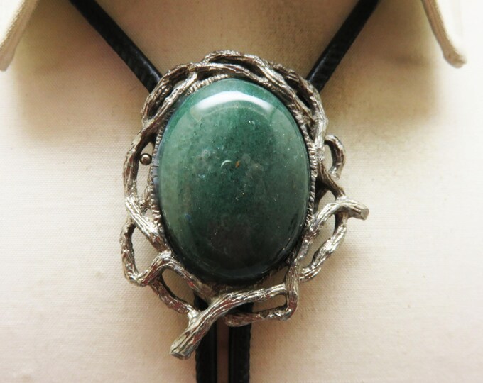 Vintage Green Jadeite Bolo Tie, Twig Style Setting, Handmade, Rockin ...