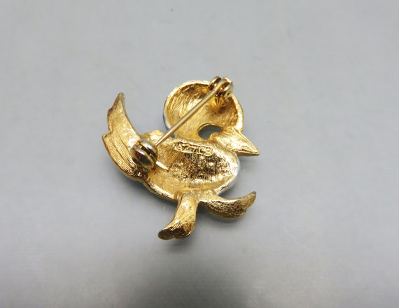 Tiny Blue and White Enamel Bluebird Pin, Vintage Pin - Gem