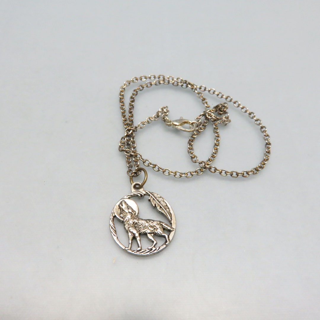 Vintage Silver Plated Howling Wolf Pendant Necklace - 18 Inch Chain - Etsy