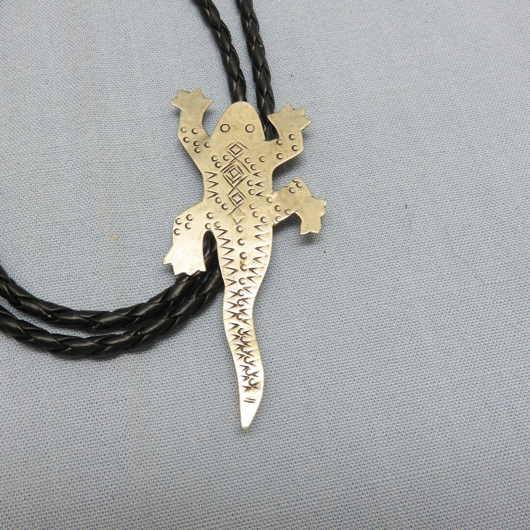 Silver Gecko Bolo Tie: Southwestern Lizard, Braided Leather - Etsy