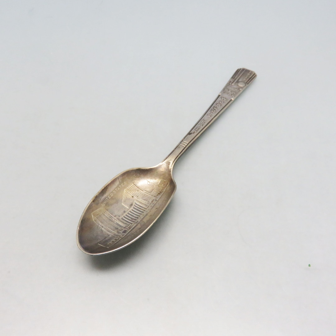 Silverplated 1939 New York World Fair Souvenir Spoon, US Government ...
