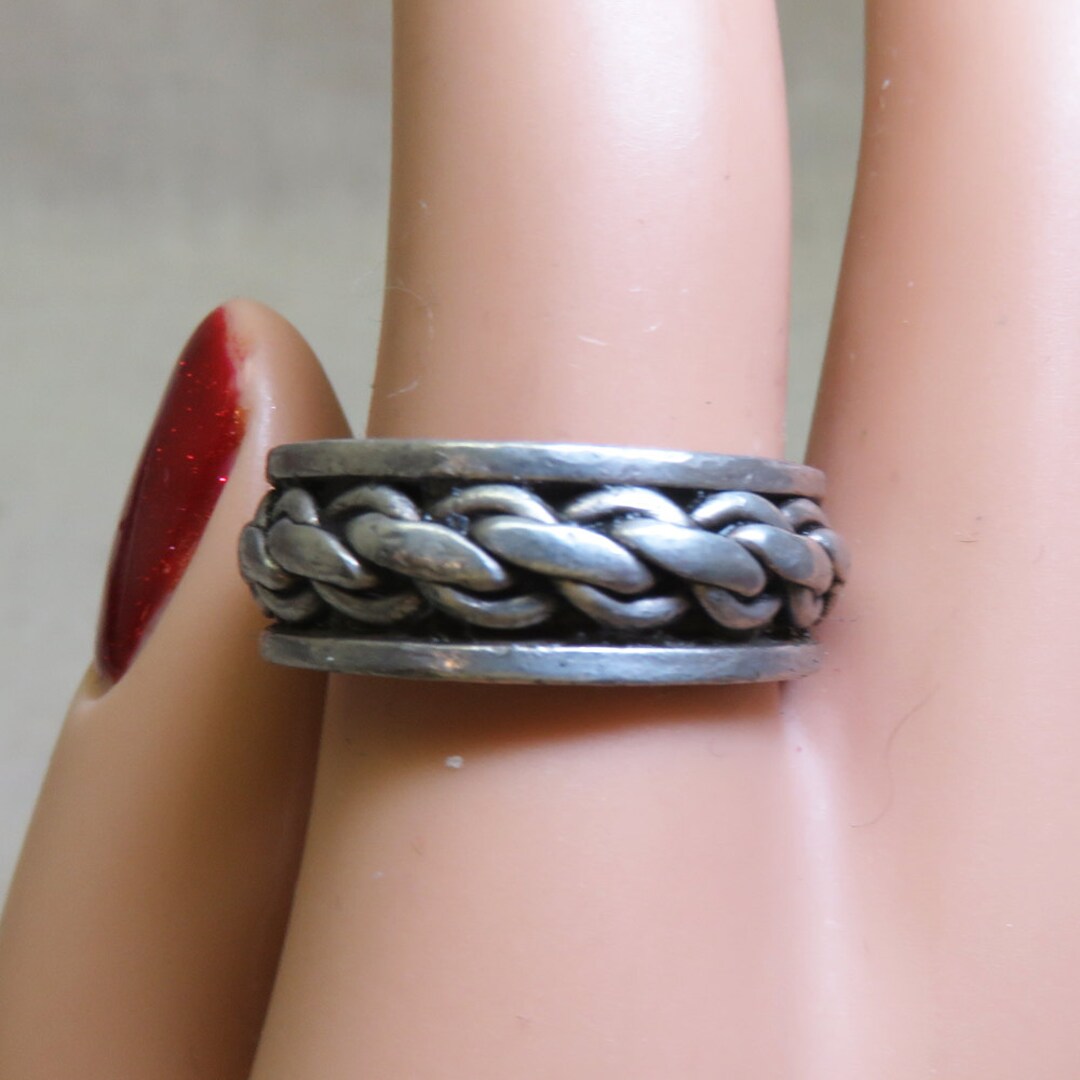 Sterling Spinner Band Ring Size 9.50, Vintage, Engraved Design - Etsy