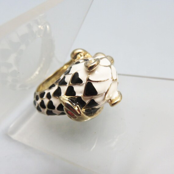 1980s Snow Leopard Head Costume Ring, Black and White… - Gem