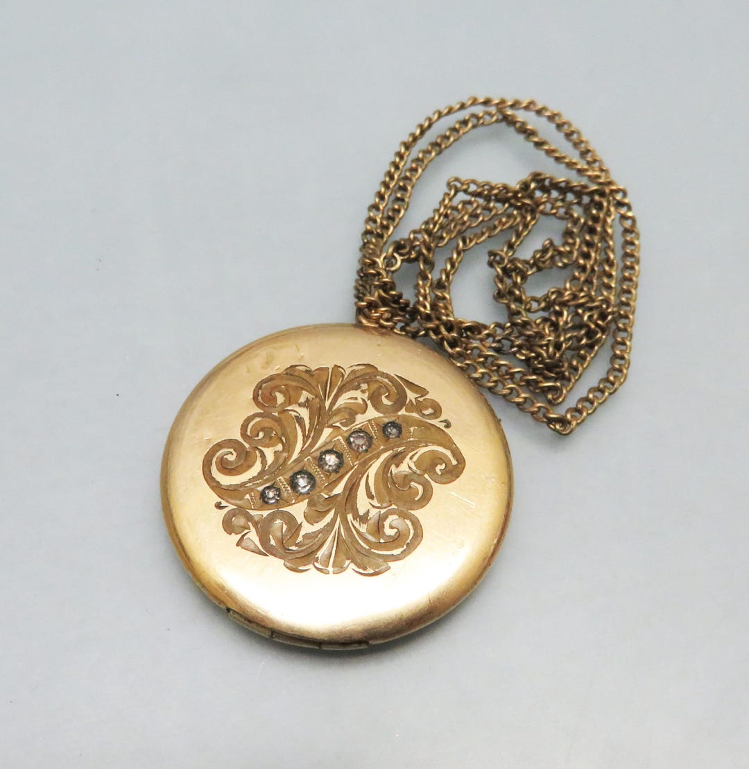 Vintage Gold Plated Victorian Locket Necklace, 24 Inch Over the Head ...