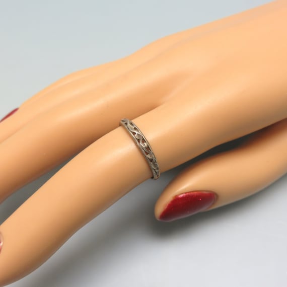 Interwoven Design Tiny Sterling Stacking Ring, Size 6 - Gem