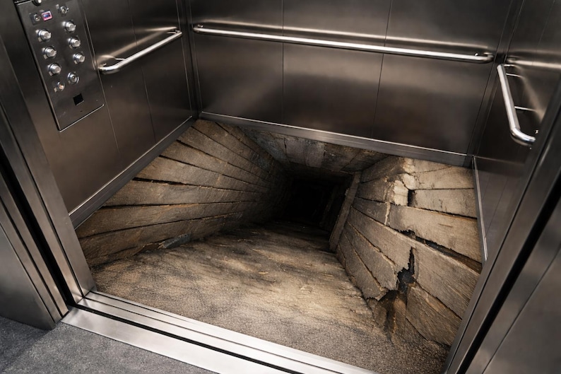 Trending Elevator Floor 3D Optical Illusion Design, Depth Effect ...