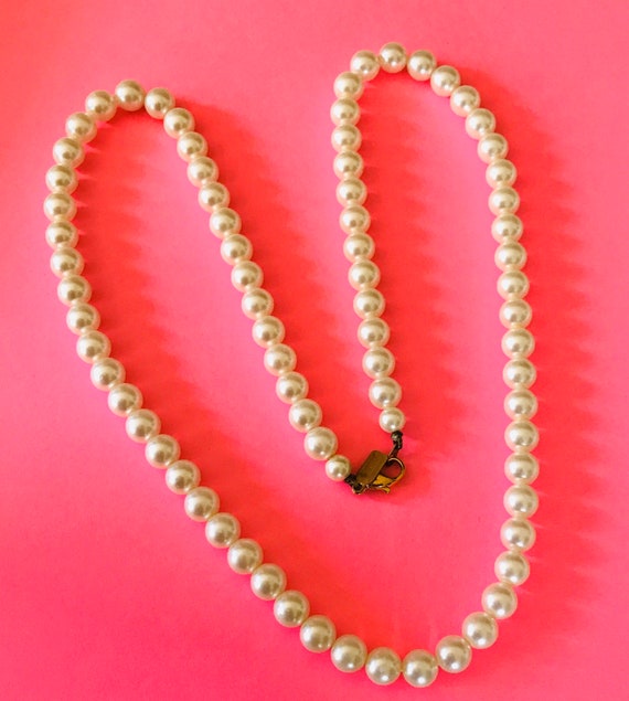 1928 pearl necklace store
