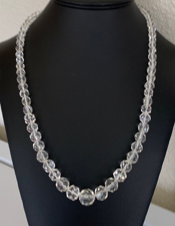 Vintage Single Strand Clear Glass Graduated Bead 24 I… - Gem