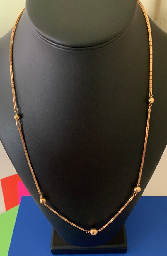 1970's Vintage Avon Shiny Gold Decorative Chain and G… - Gem