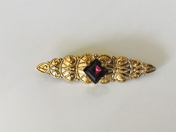 Vintage Repousse Gold Plated High Relief Bar Pin With… - Gem