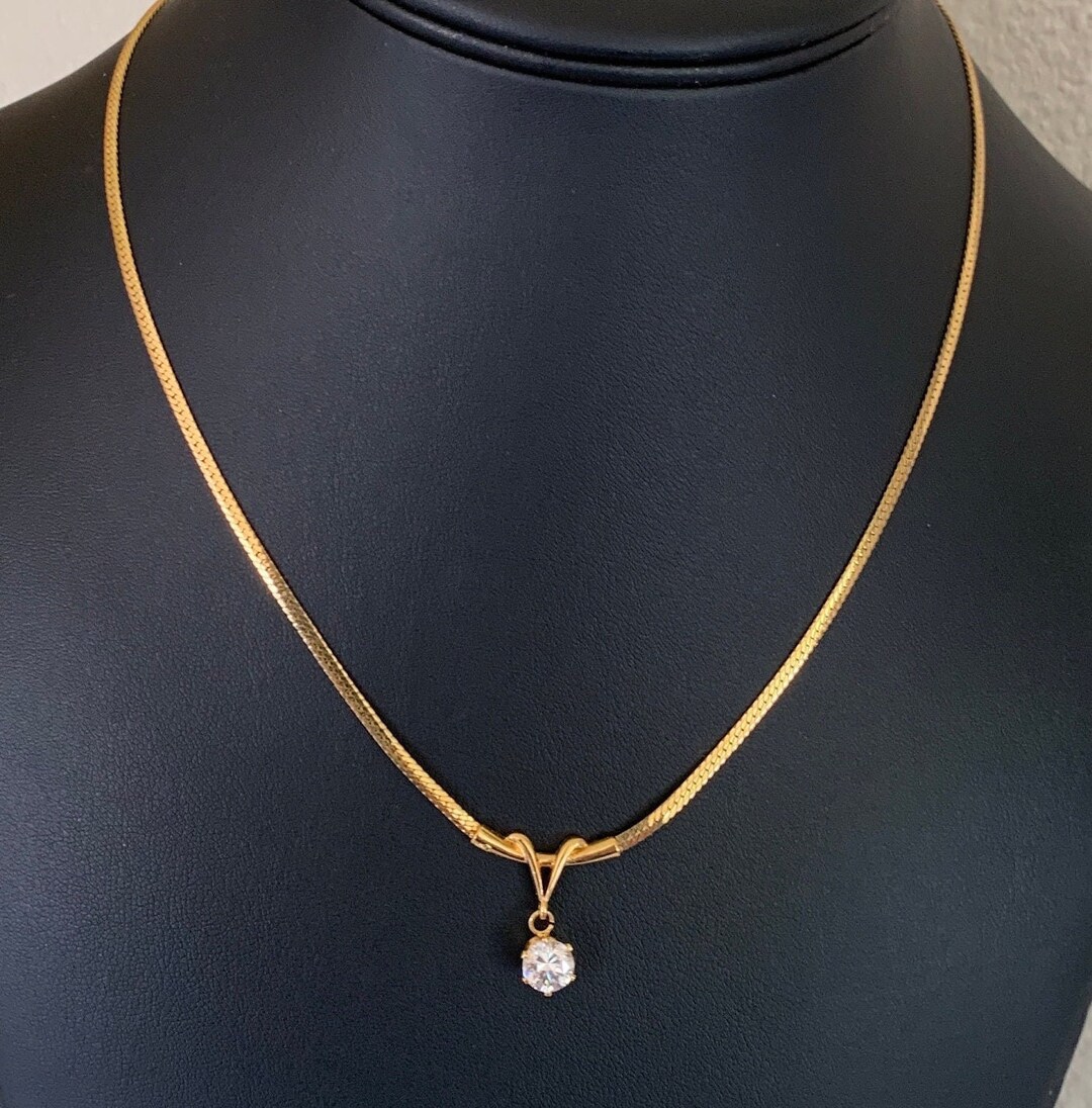 14 KGE B.C. Lind 18 Inch 5mm Flat Chain V Necklace With 7mm CZ Focus - Etsy