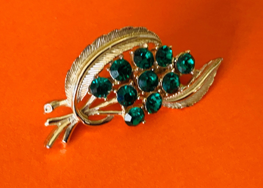 Vintage Green Rhinestone Grapes Pin - Etsy