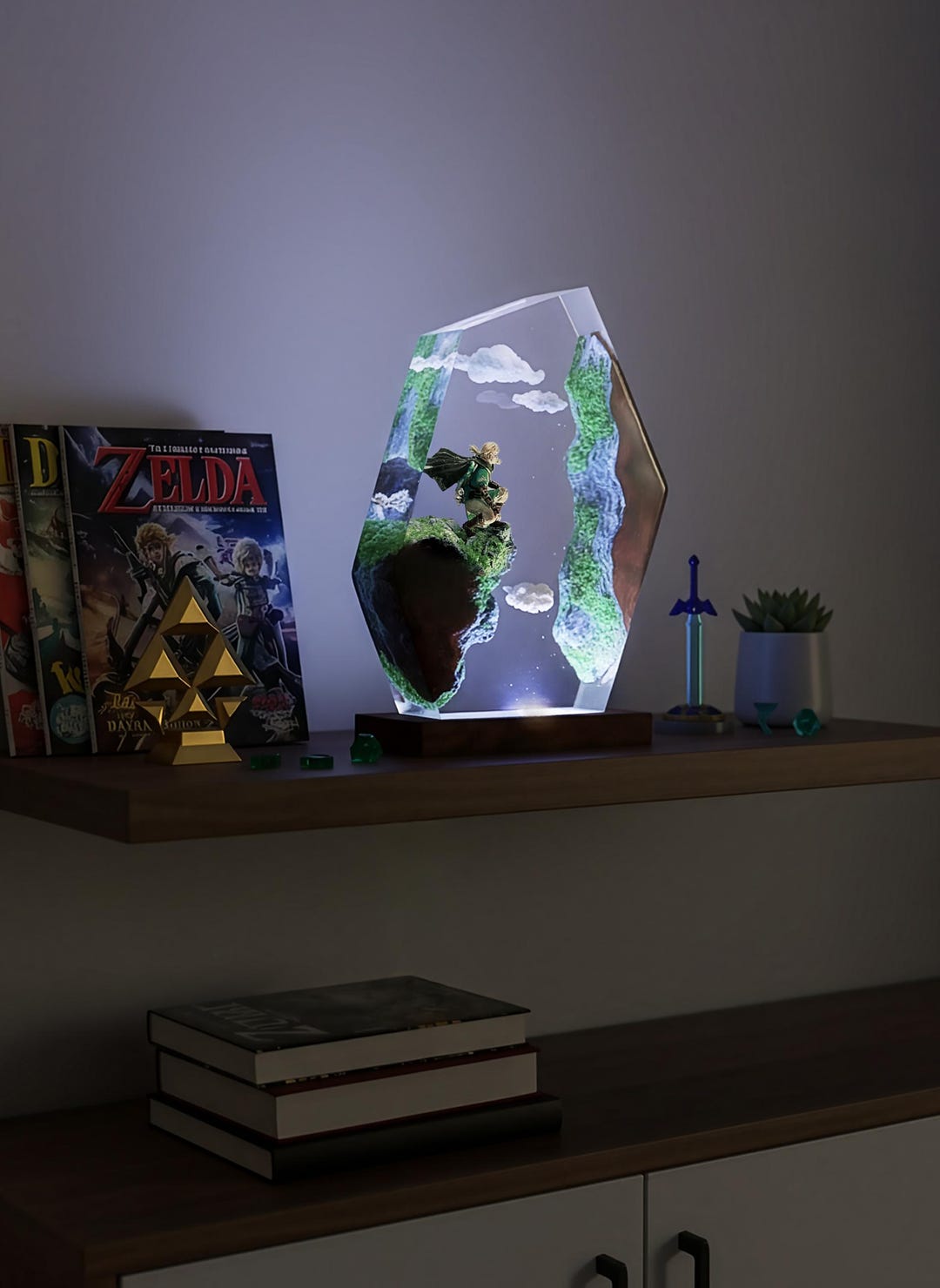 Handmade Zel.da Lamp: Polygon Resin Night Light, Gamer Gift - Etsy